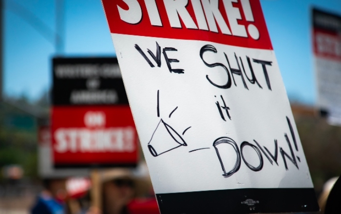 Historic double strike takes to the streets - Reel 360 News