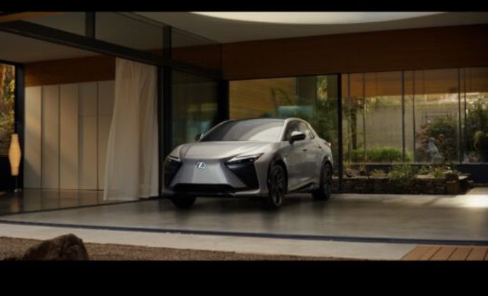 Lexus RZ makes electricity feel luxurious again - Reel 360 News